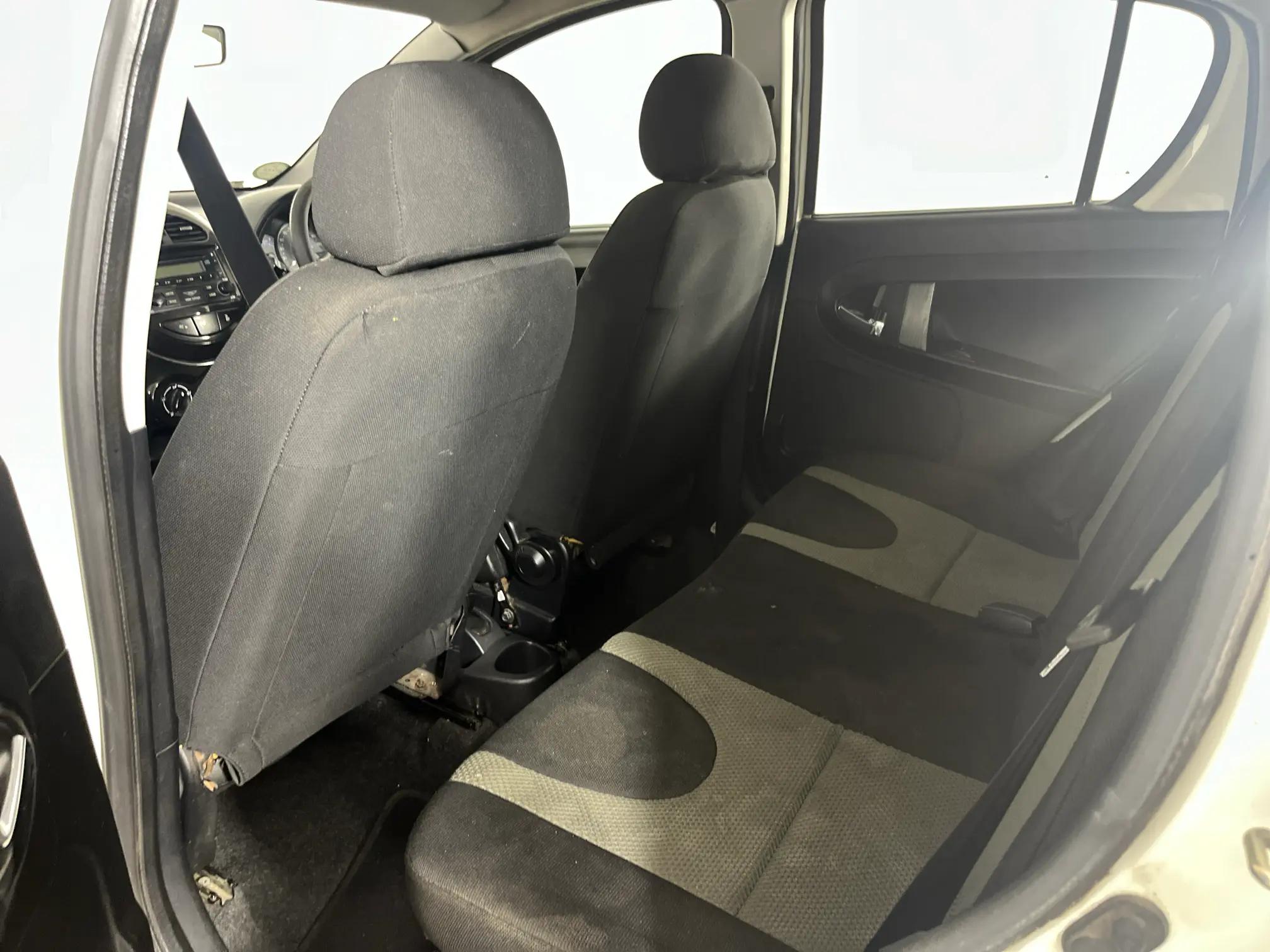 Geely LC 1.3 GL for sale - R 34 900 | Carfind.co.za