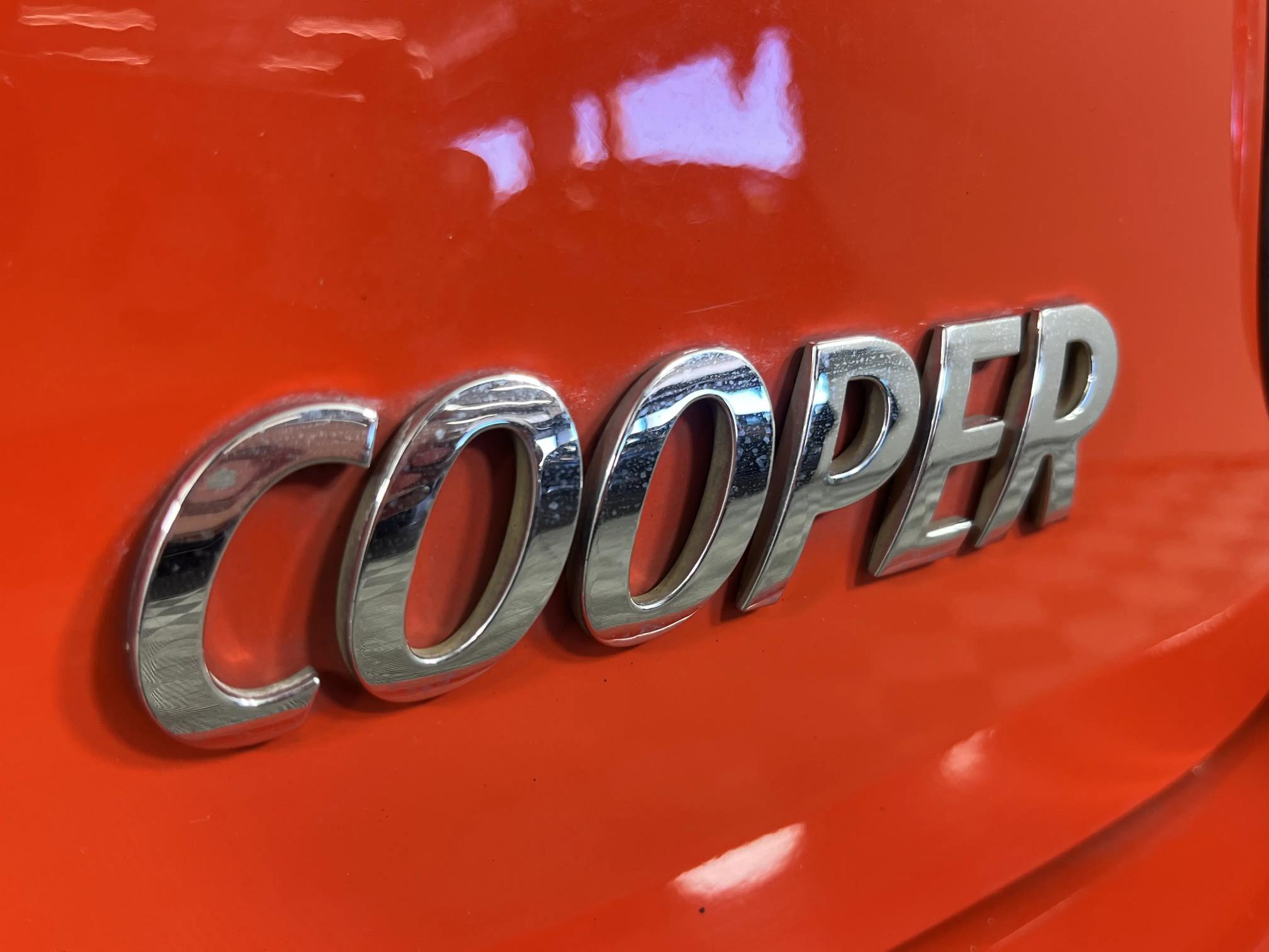 MINI Cooper (100 kW) 5 Door Auto (XU72) for sale in Western Cape - Cape ...