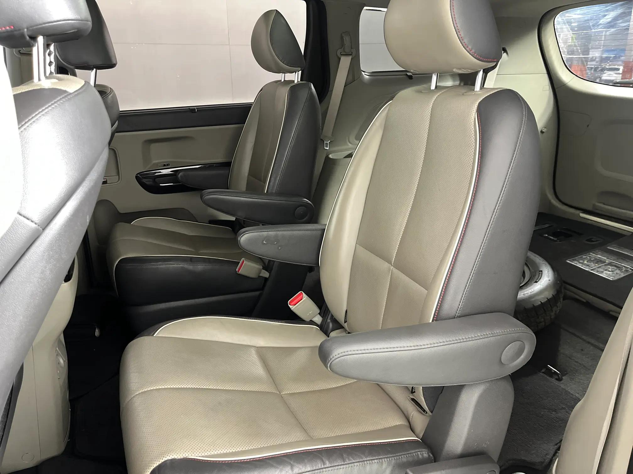 Kia Grand Sedona 2.2D SXL 7 Seater Auto for sale - R 268 900 | Carfind ...