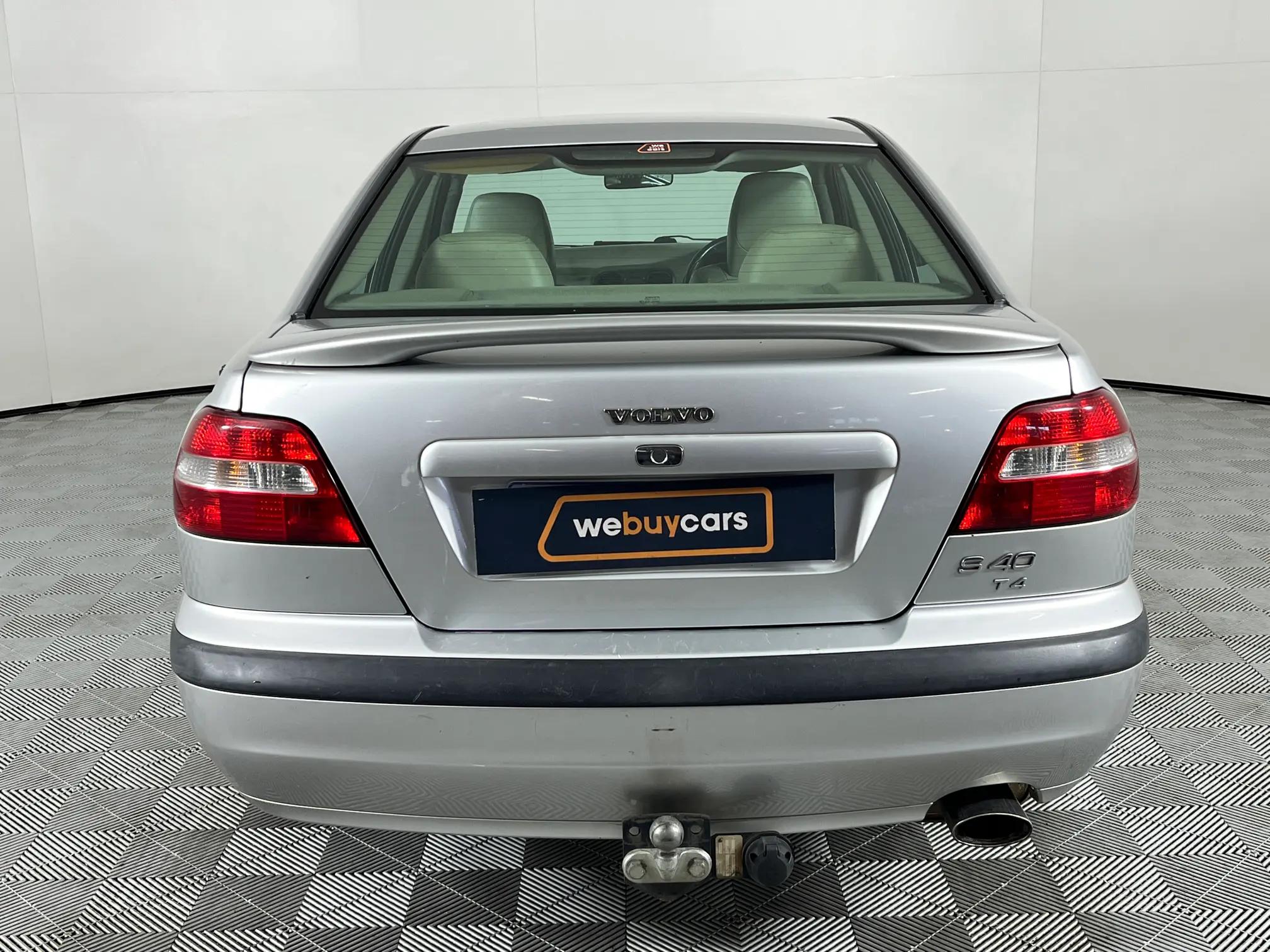 Volvo S40 T4 Auto for sale - R 36 900 | Carfind.co.za