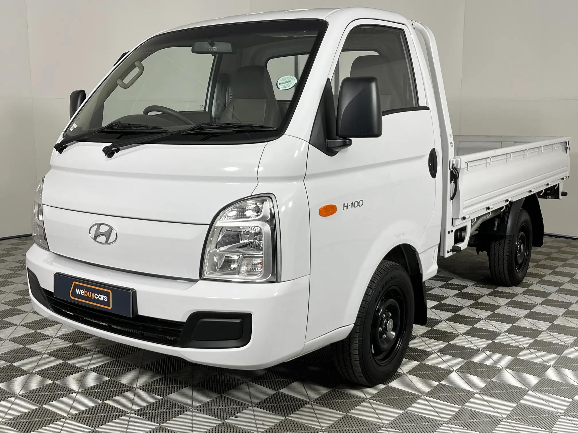 Hyundai H100 2.6 D Euro II Dropside for sale in Gauteng - Pretoria ...