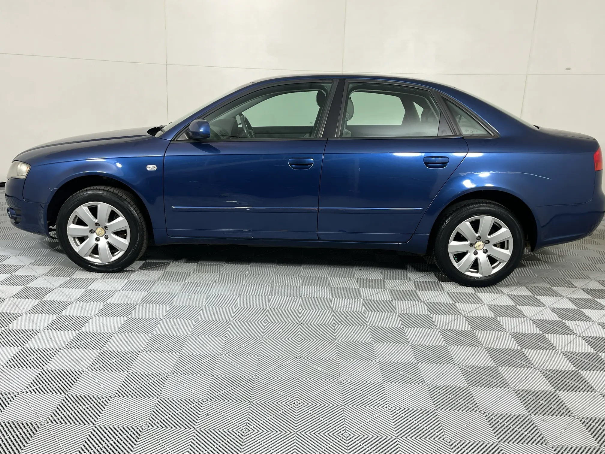 Used 2006 Audi A4 1.8T (B7) for sale | WeBuyCars