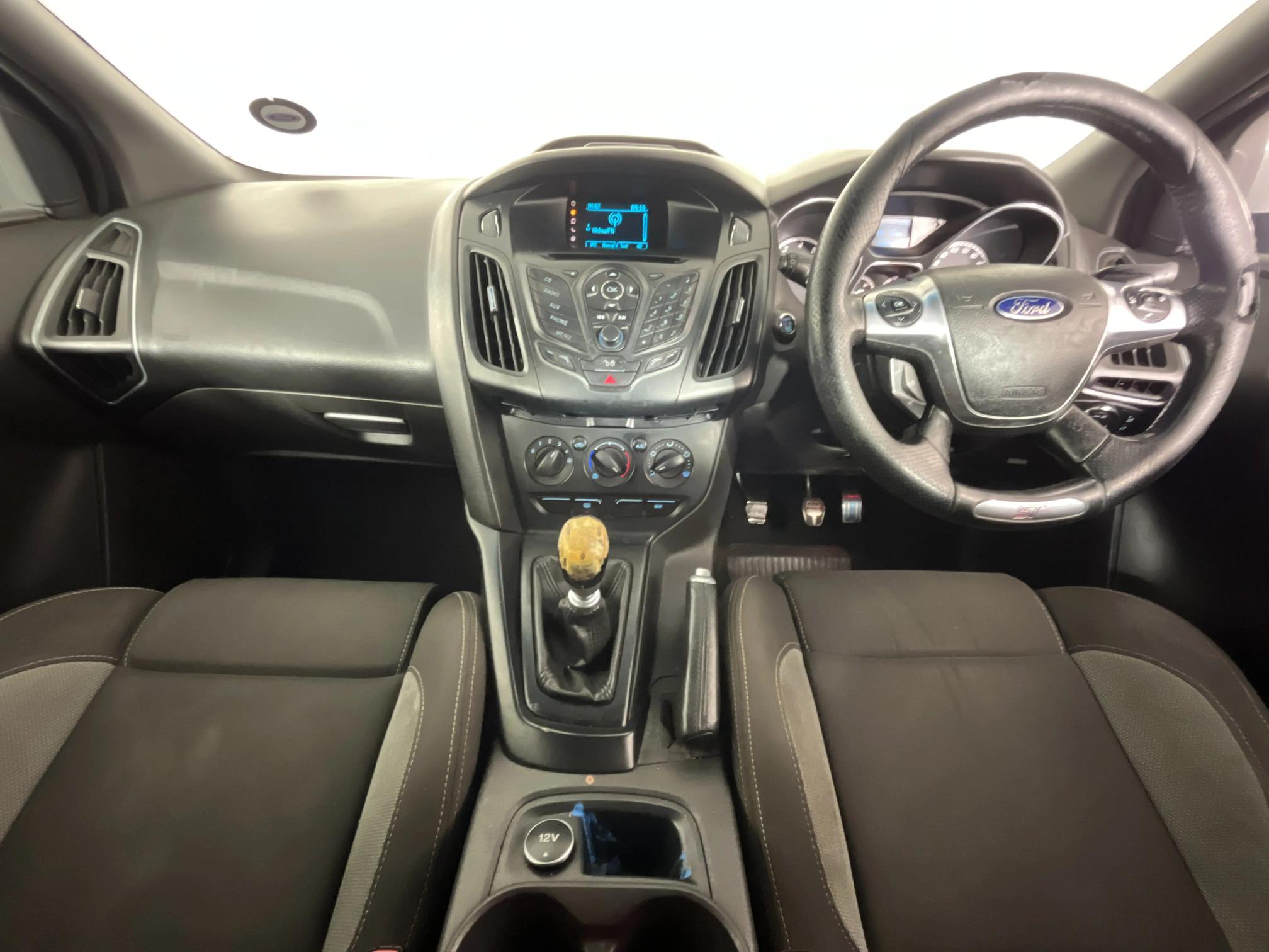 Ford Focus 2.0 Ecoboost ST1 for sale in KZN - Durban - Carfind.co.za ...