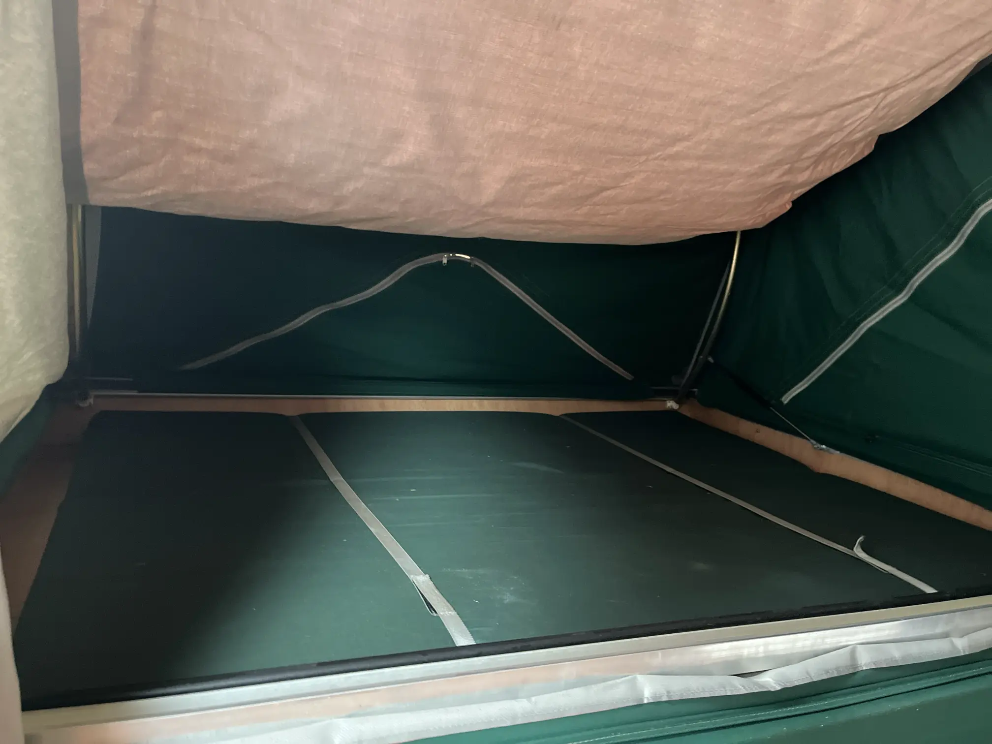 Used 2010 Skipper Model T Caravan for sale | WeBuyCars