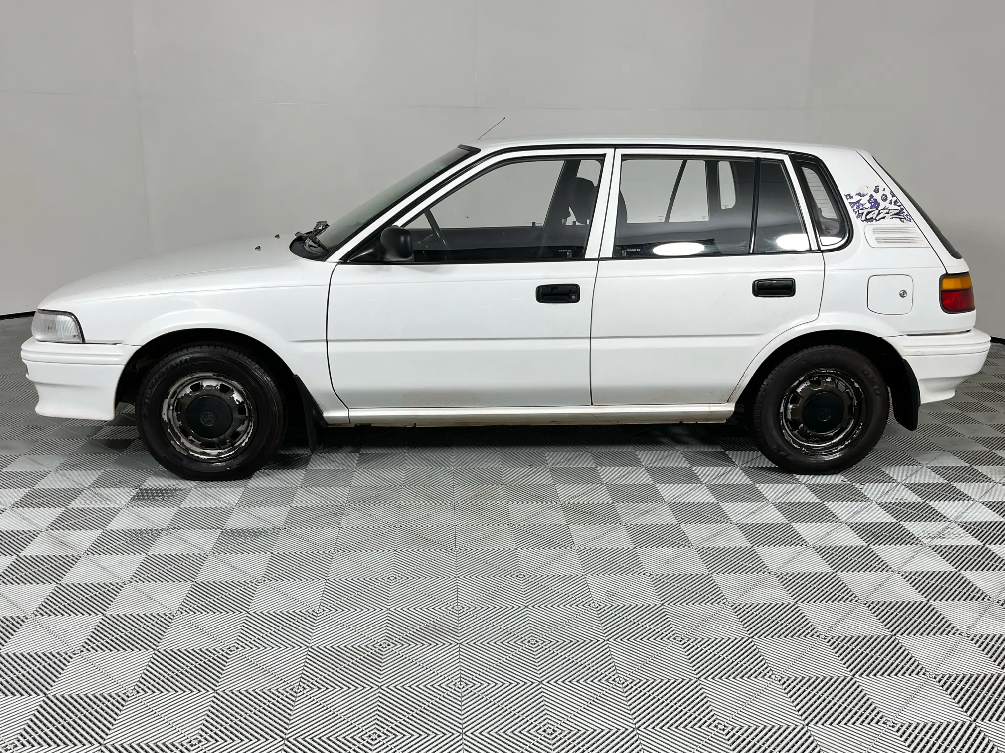 Used 1998 Toyota Tazz 130 for sale | WeBuyCars