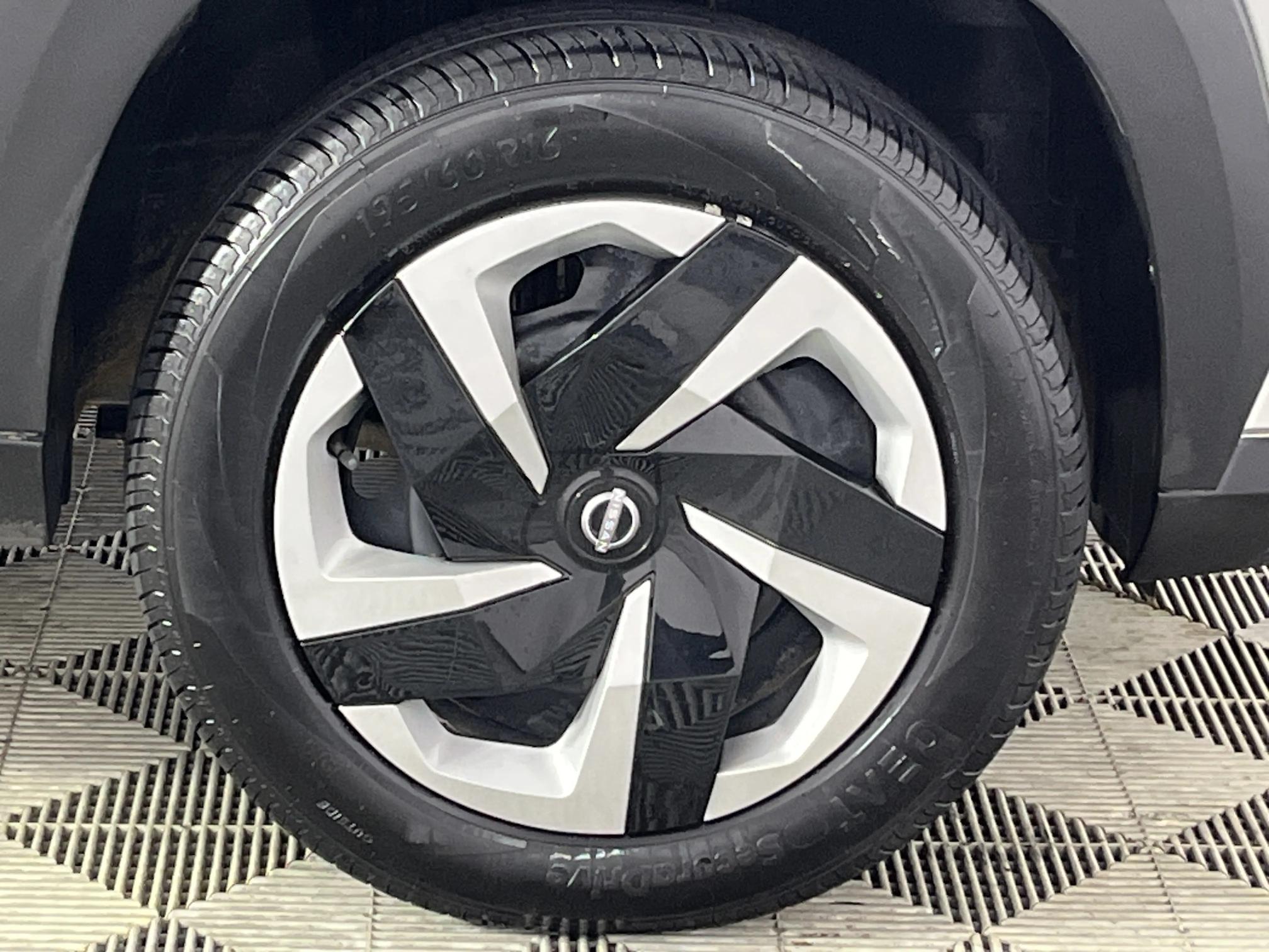 Nissan Magnite 1.0T Visia for sale in Western Cape - Cape Town ...