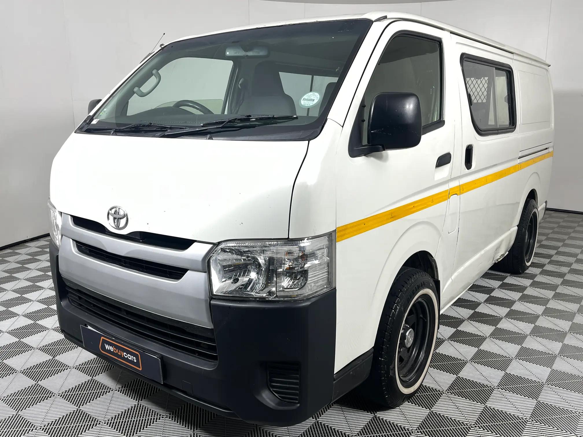 Toyota Quantum 2.5 D-4D Crewcab for sale - R 224 900 | Carfind.co.za