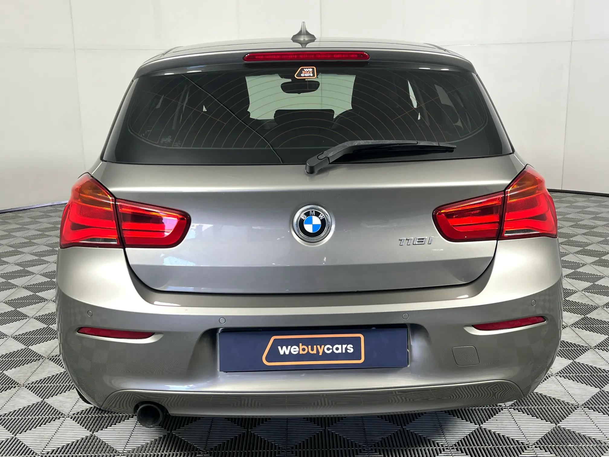 Used 2016 BMW 1 Series 118i 5-Door Auto (F20) for sale | WeBuyCars