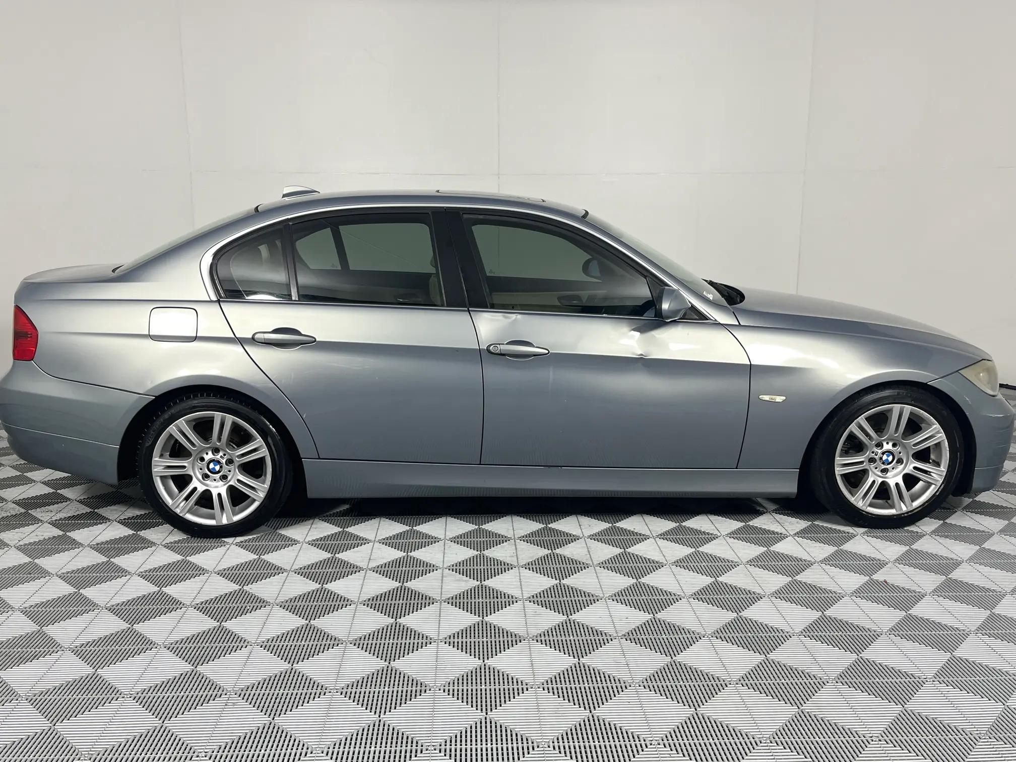BMW 330i (E90) (190 kW) for sale - R 52 900 | Carfind.co.za