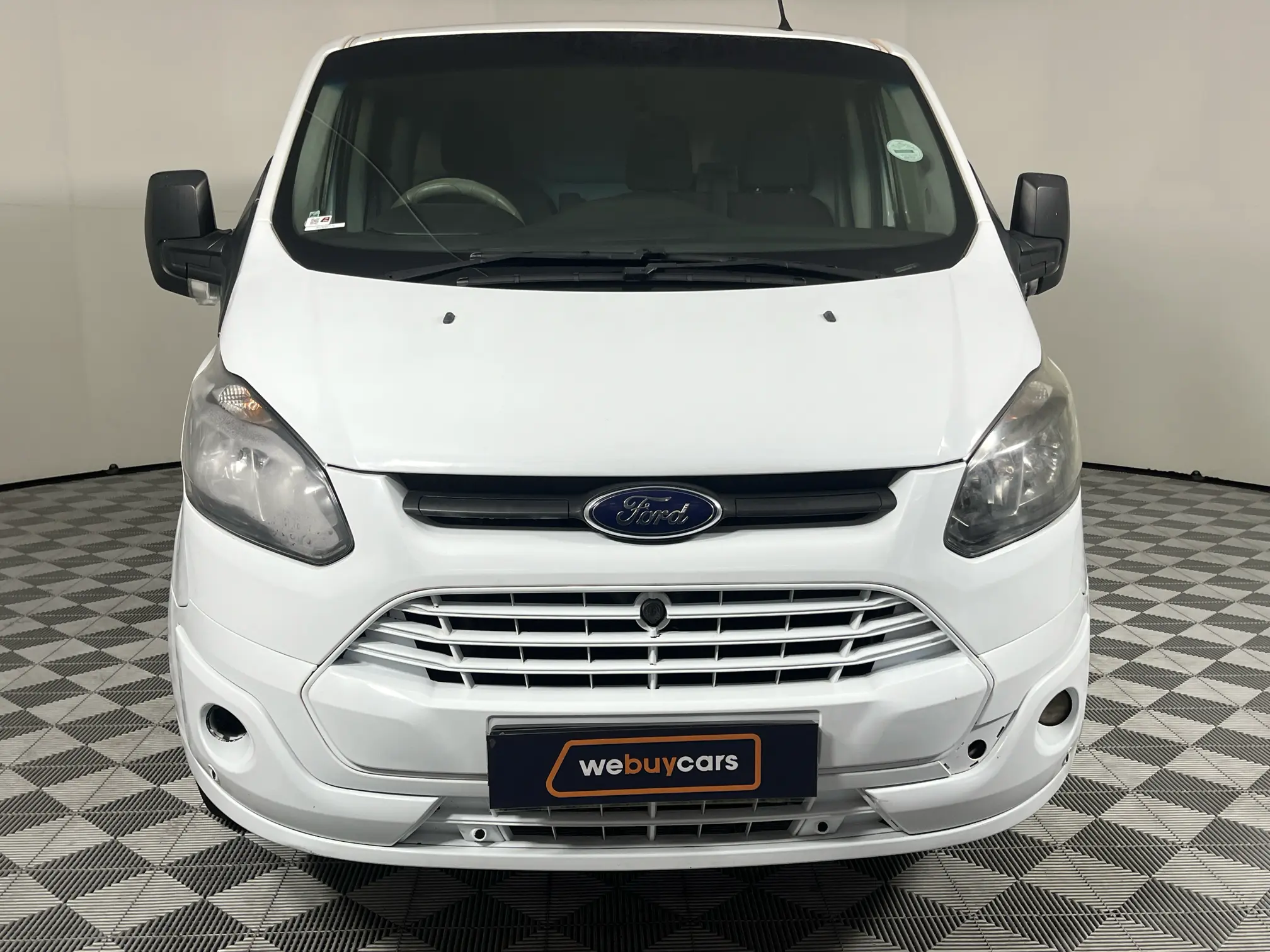 Used 2018 Ford Transit Custom 2.2tdci Ambiente LWB Panel Van for sale ...