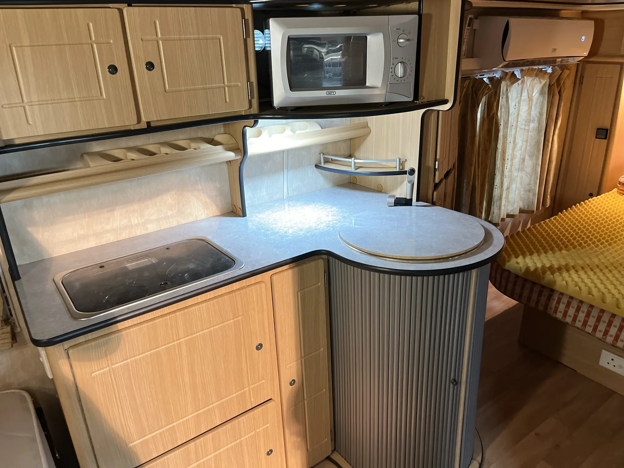 Used 2010 Jurgens Penta Caravan for sale | WeBuyCars