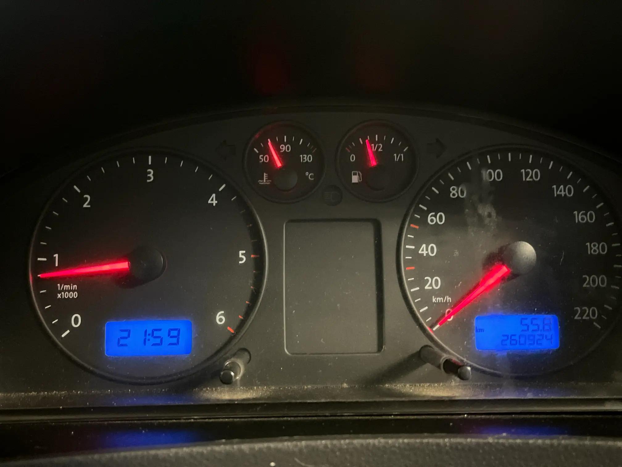 Volkswagen (VW) Transporter 2.5 Crew Bus Tdi for sale - R 88 900 ...