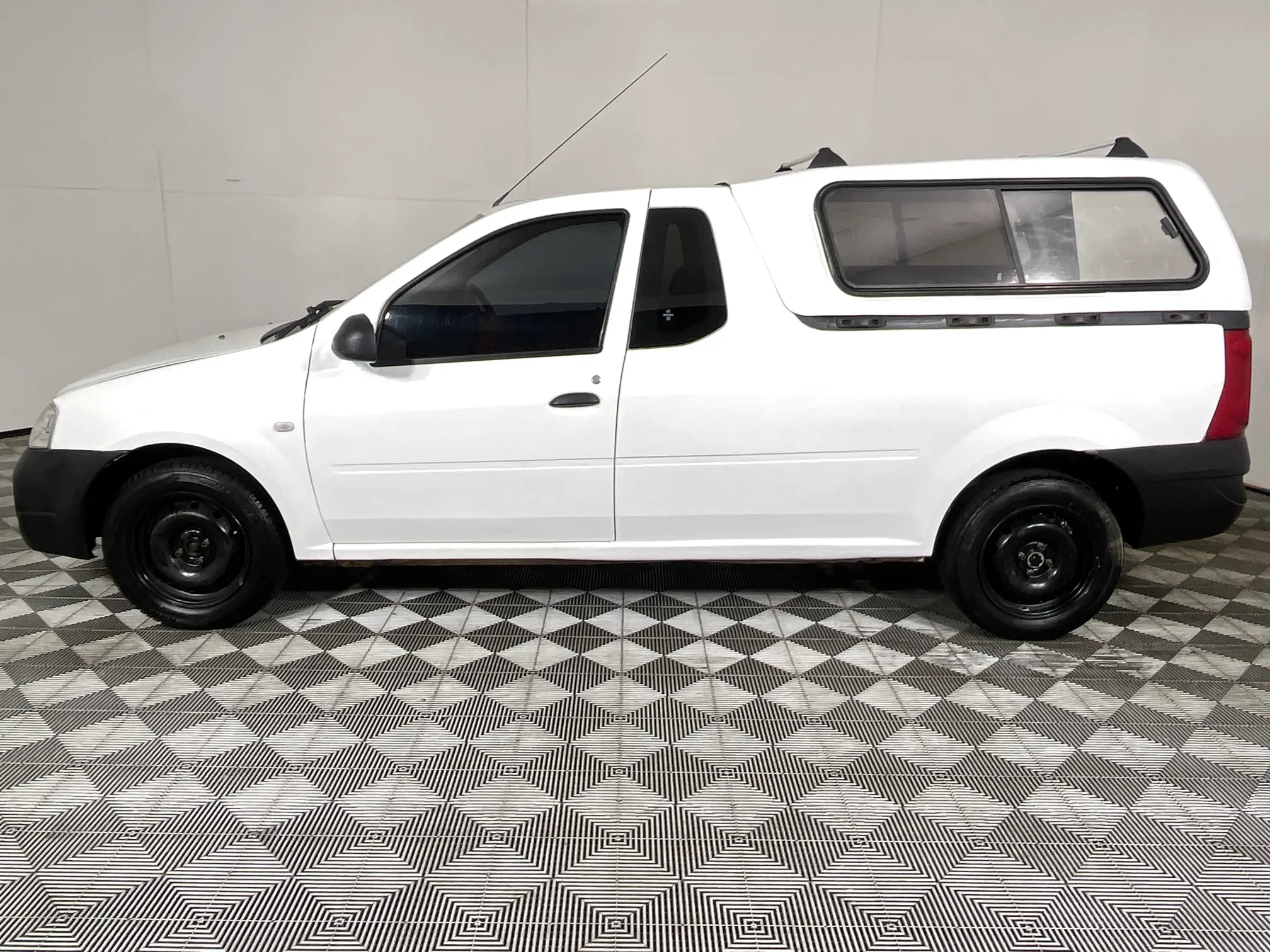 Used 2017 Nissan NP200 1.6 Pick Up Single Cab for sale | WeBuyCars