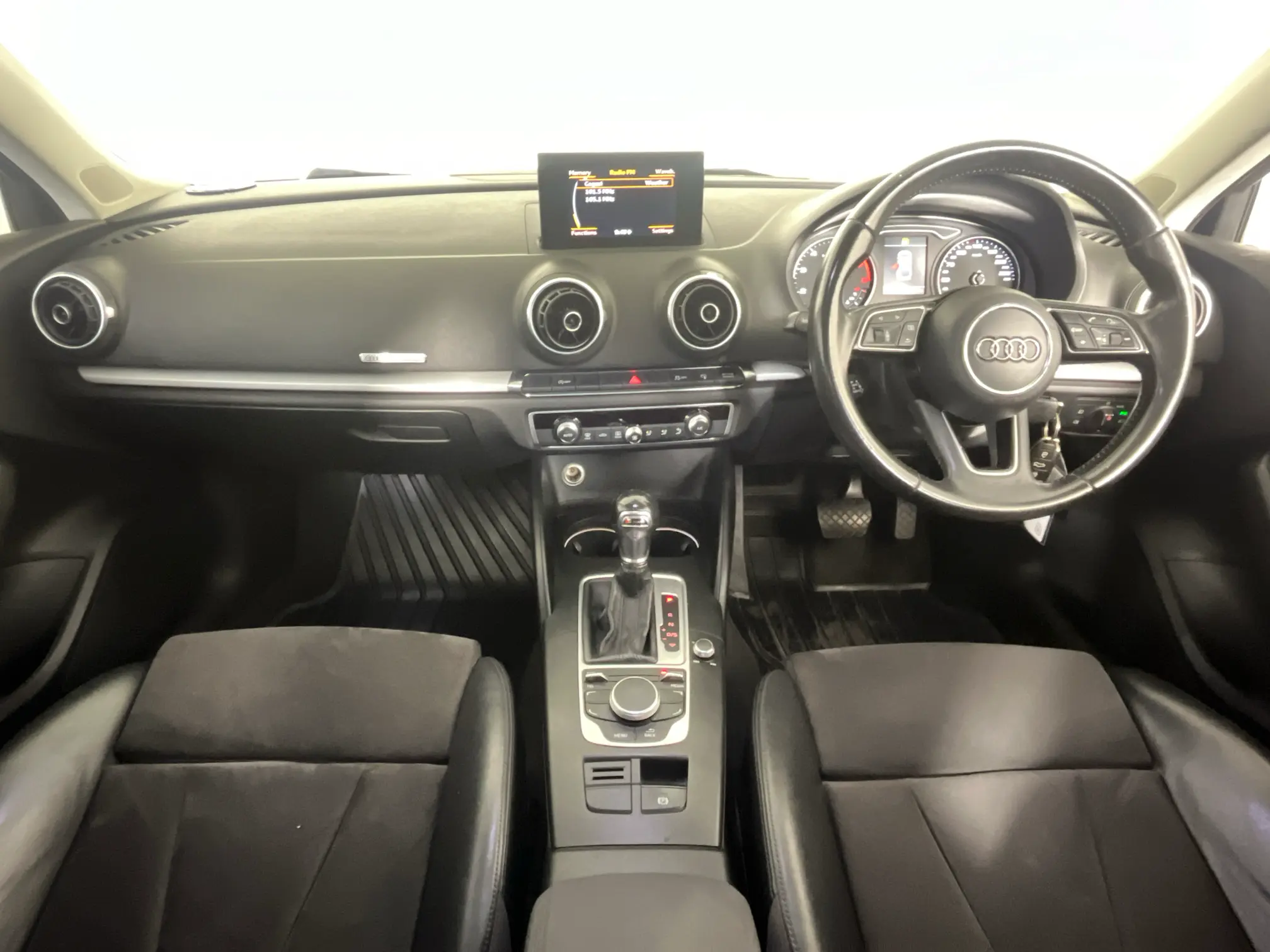 Used 2015 Audi A3 Sportback 1.8T FSI SE Stronic for sale | WeBuyCars