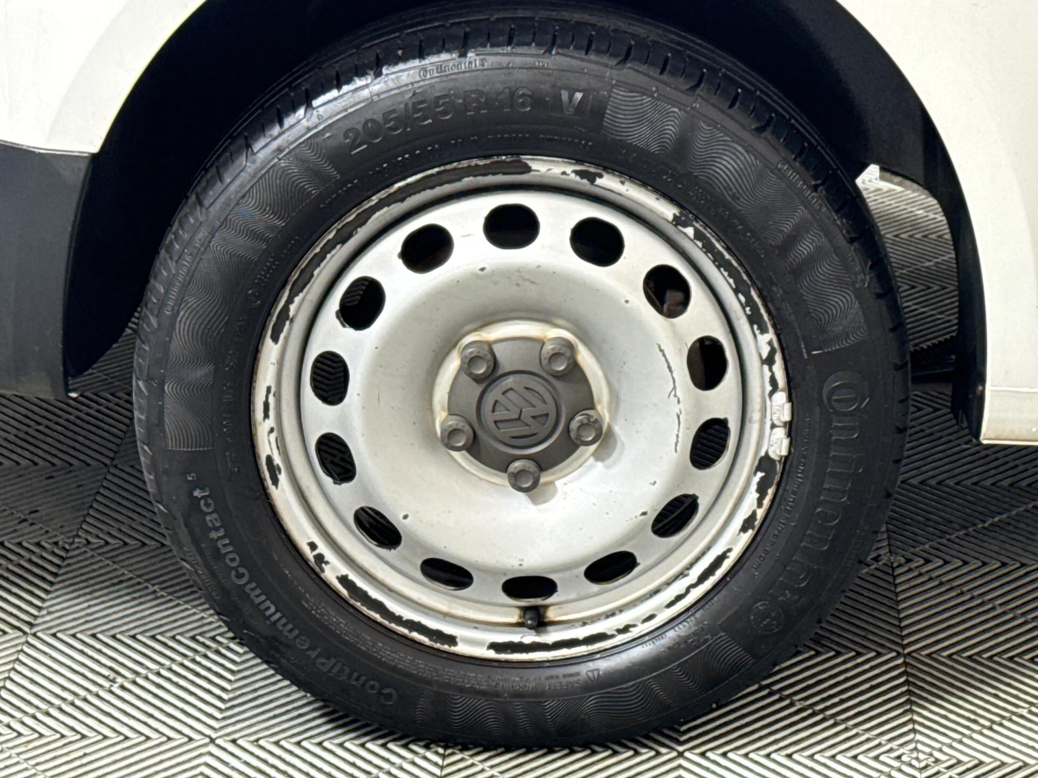 Volkswagen (VW) Caddy 2.0 TDi Maxi Panel Van for sale in Gauteng ...