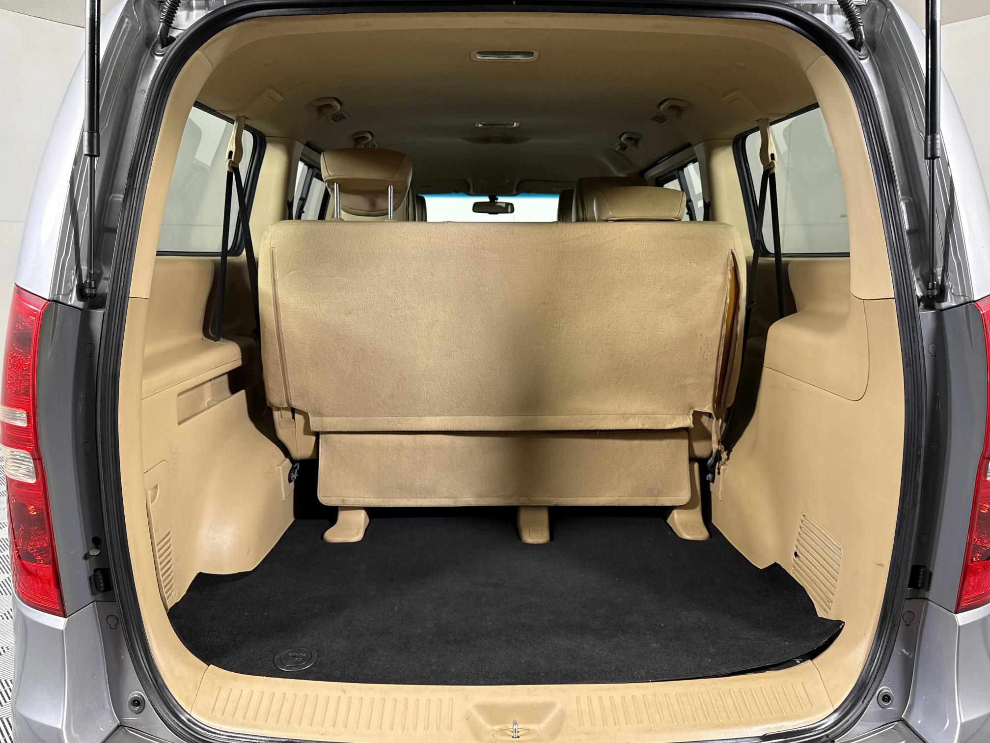 Hyundai H1 2.5 CRDi (VGT) WAGON Auto 9 Seater for sale in Gauteng ...