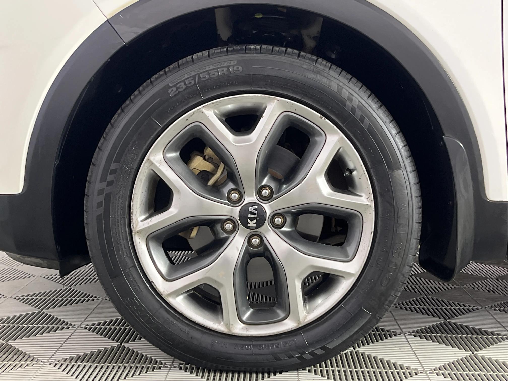 Kia Sorento 2.2D AWD 7 Seat EX Auto for sale in KZN - Durban - Carfind ...