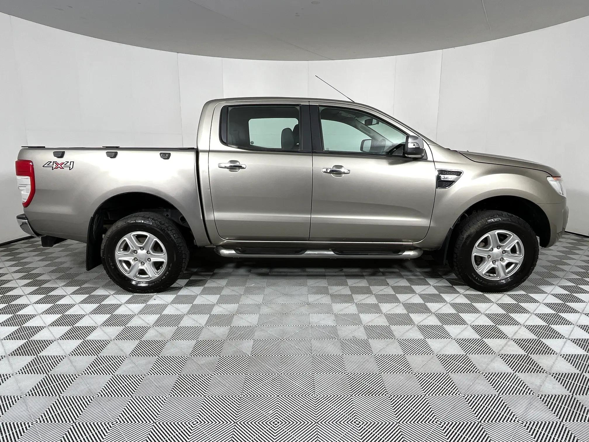Ford Ranger V 3.2 TDCi XLT Double Cab 4X4 Auto for sale - R 170 900 ...