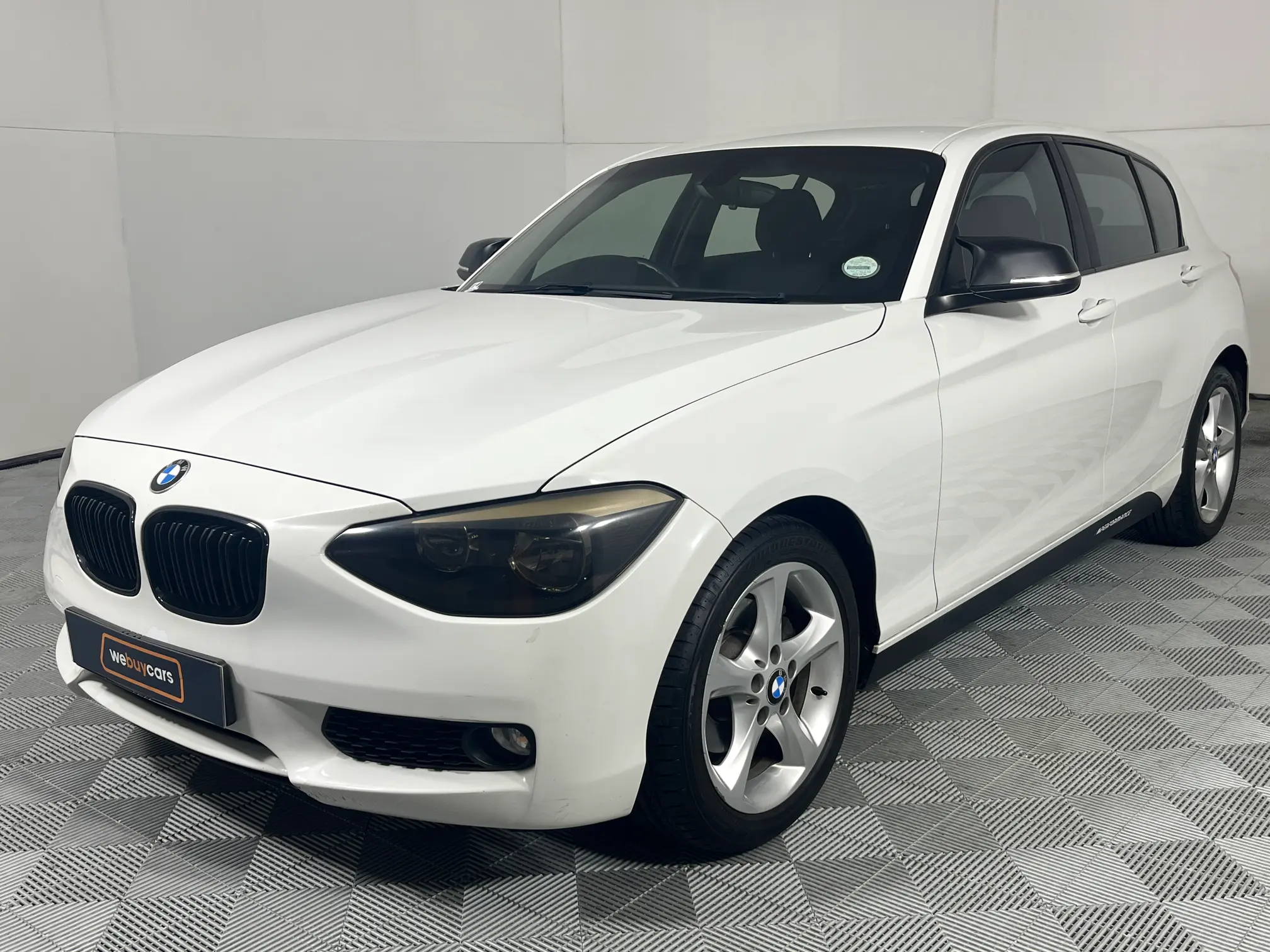 Used 2012 BMW 1 Series 118i M Sport Line 5-Door Auto (F20) for sale ...